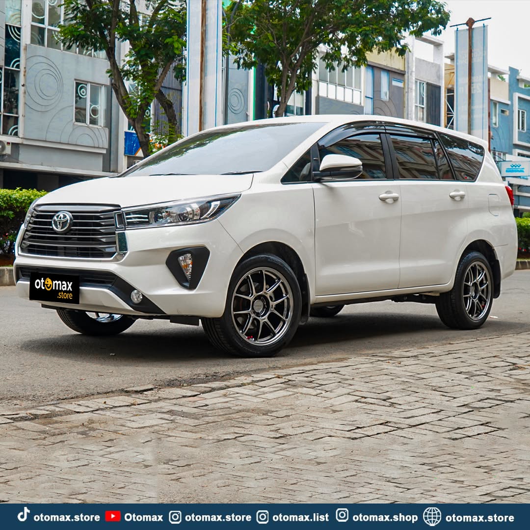 Velg Lenso Venom V1N Ring 18 Pilihan Terbaik untuk Toyota Innova – Otomax Store : Jual Velg ...