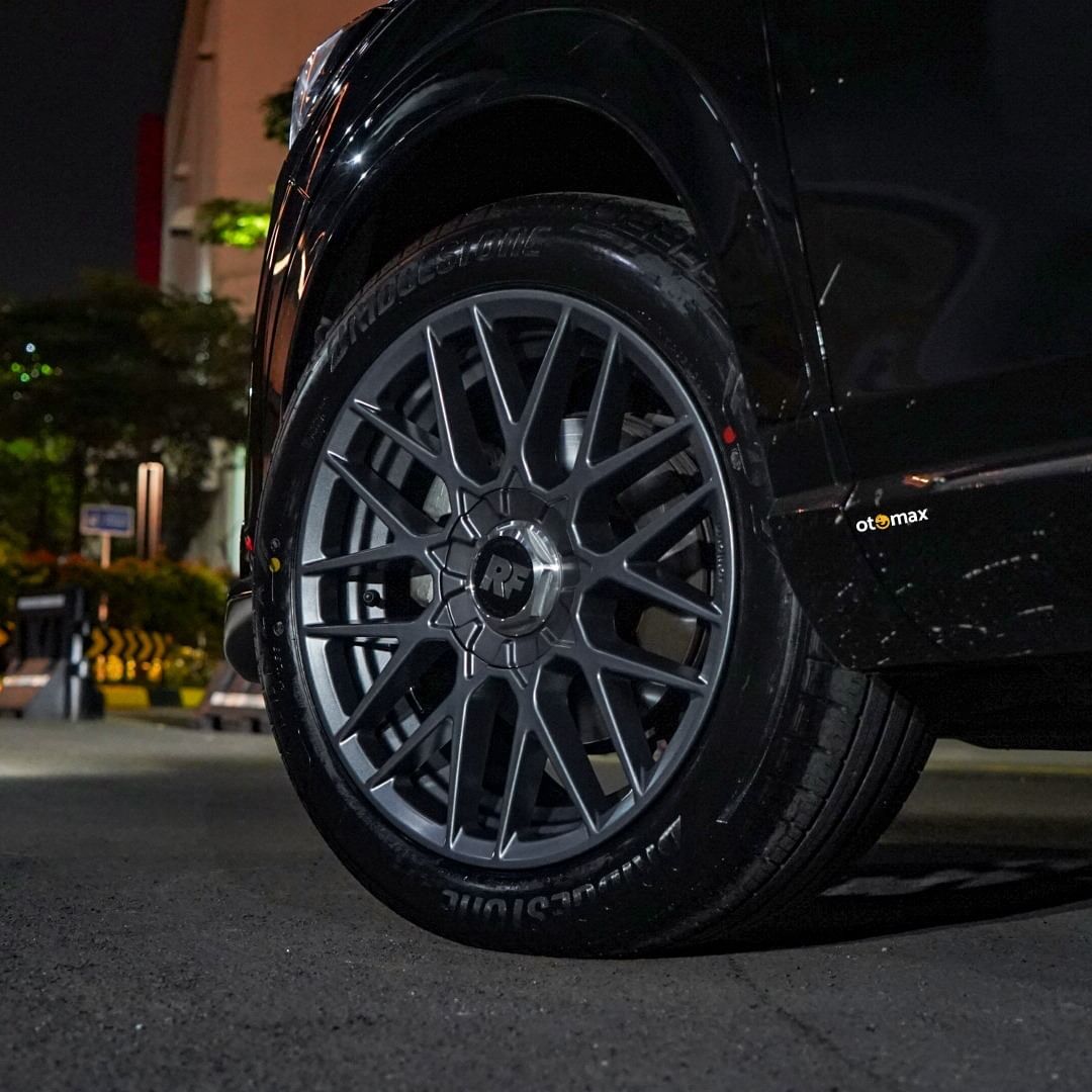 Modifikasi Honda HR-V dengan Velg Rotiform RSE: Tampil Stylish dan ...