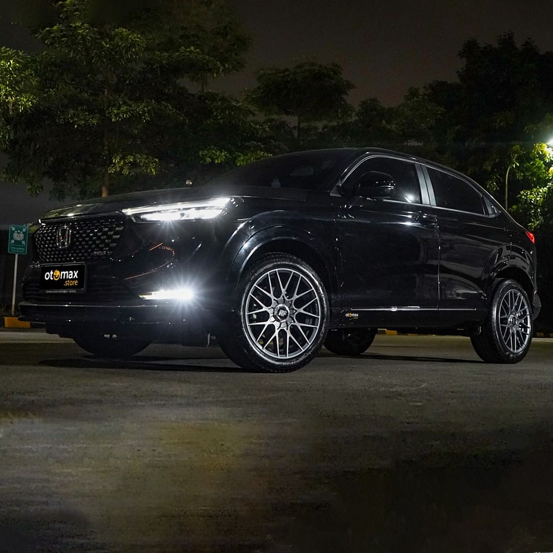 Modifikasi Honda HR-V dengan Velg Rotiform RSE: Tampil Stylish dan ...