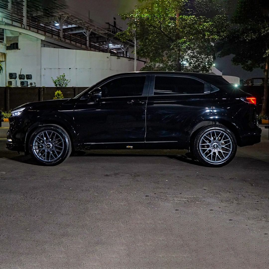 Modifikasi Honda HR-V dengan Velg Rotiform RSE: Tampil Stylish dan ...